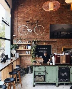 Desain Interior Cafe Ruko Minimalis, Lahan Terbatas Terlihat Luas